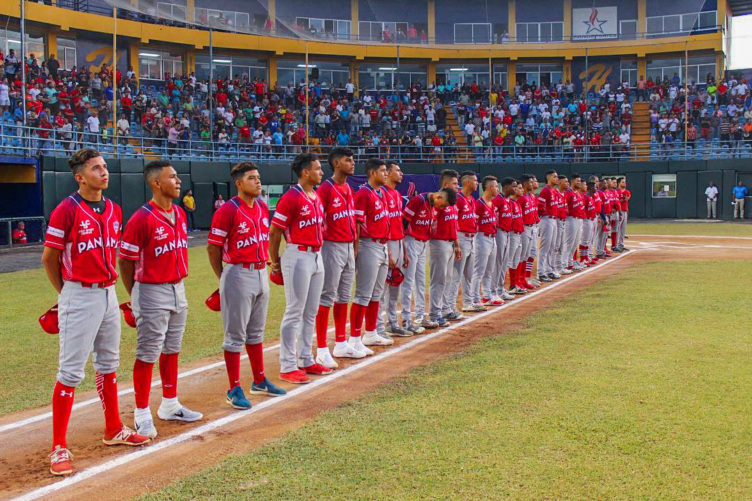 Los peloteros panameños que se mantienen activos en Ligas Menores para ...